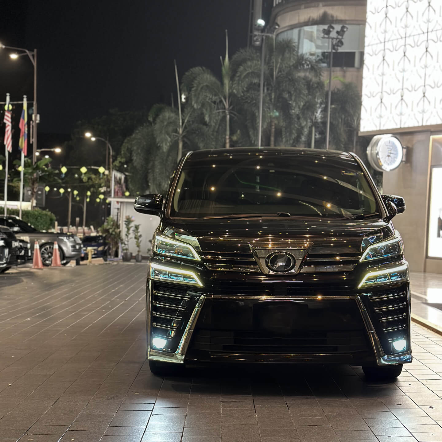 Bean MPV Car Rental Service